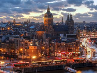Discover the amazing variety and charm of Dutch cities - Holland.com
