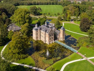 Discover Almere: a young city with nature and interesting architecture ...